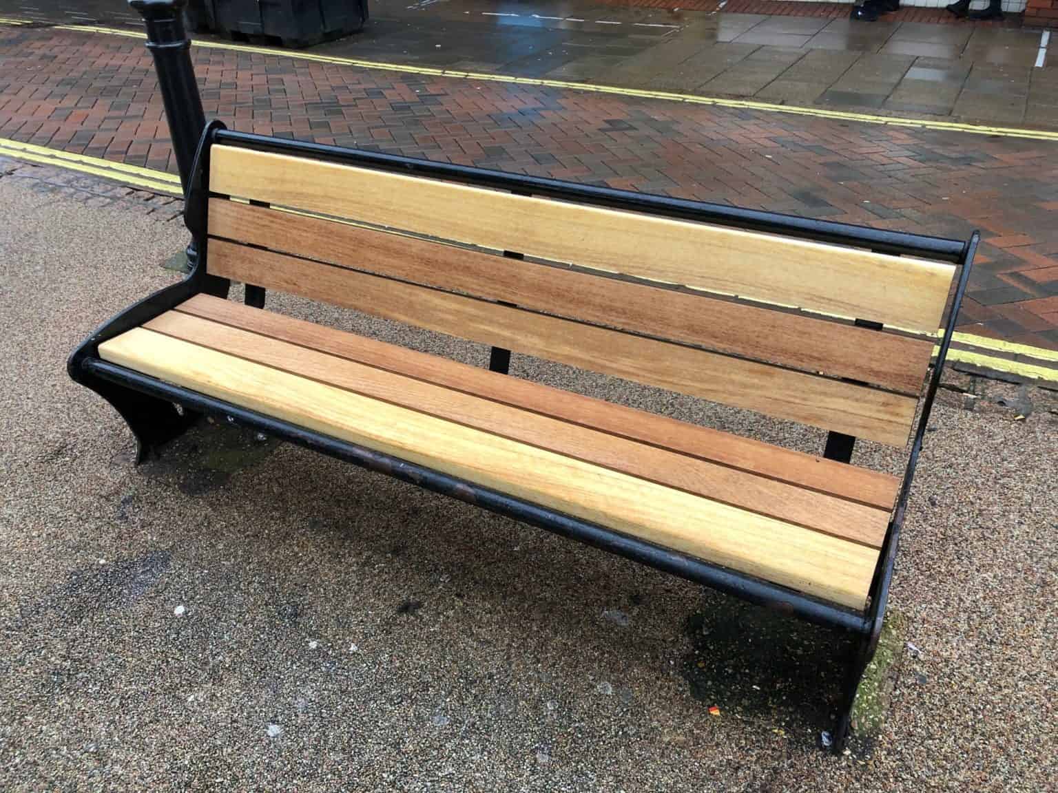 High Street benches maintenance - Haverhill Town Council